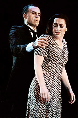 Opera around the bay