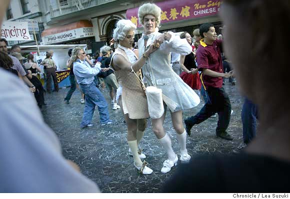 Newlyweds rule the day at pride parade / Couples turn annual ...