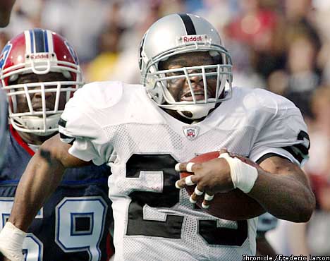 Garner more than walks his talk / Raiders' multitalented back opens up ...