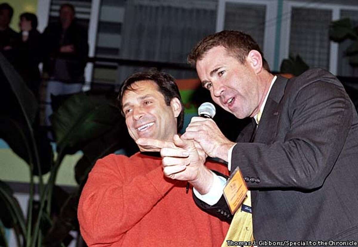 THE CIRCUIT / Celebrity Pool Toss