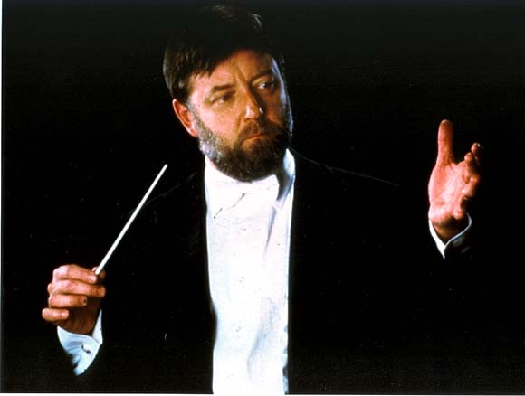 A thoroughly modern Bach / Fireworks fly from conductor's orchestration