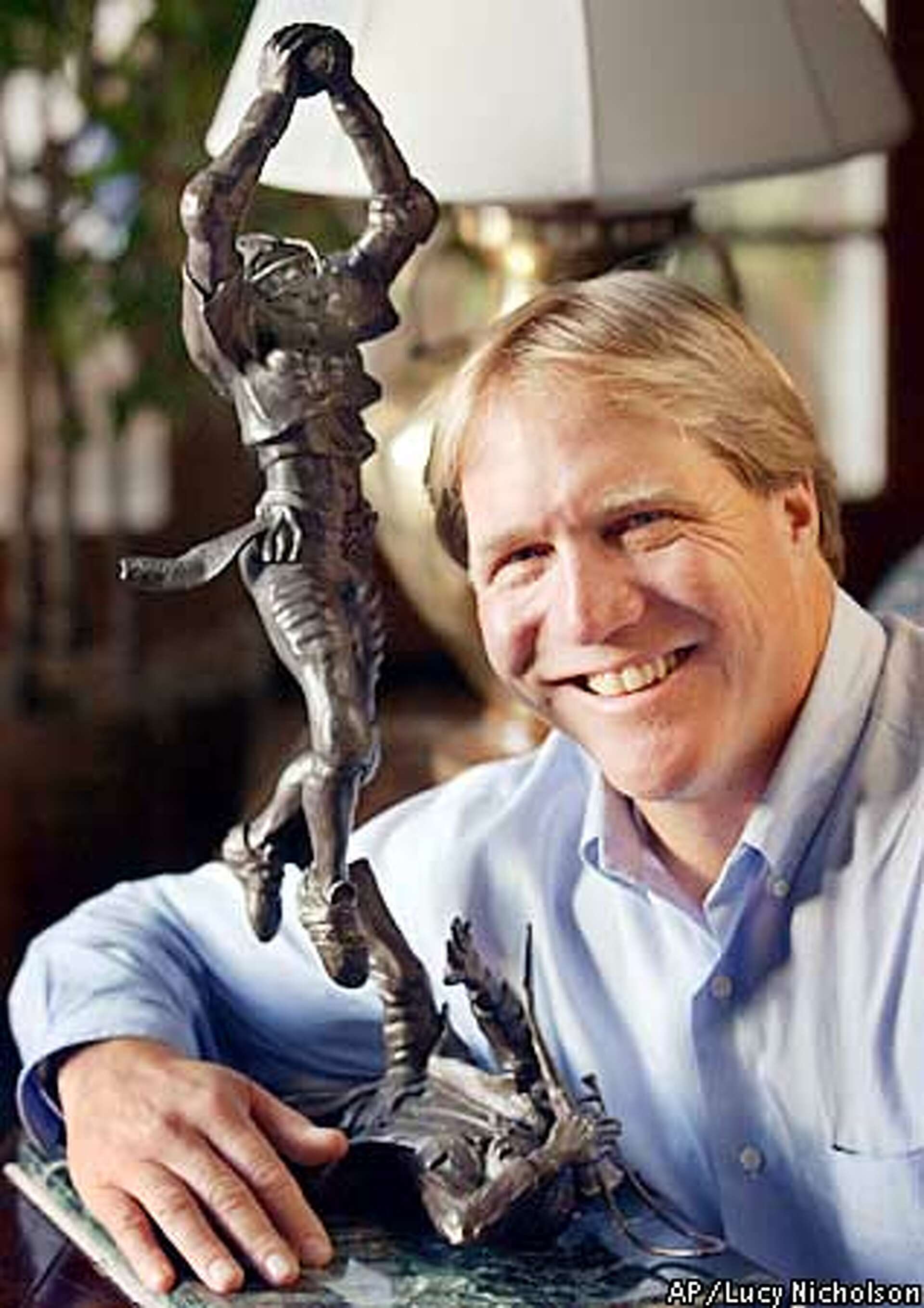 Play it again / 20 years later, wacky finale more famous than ever