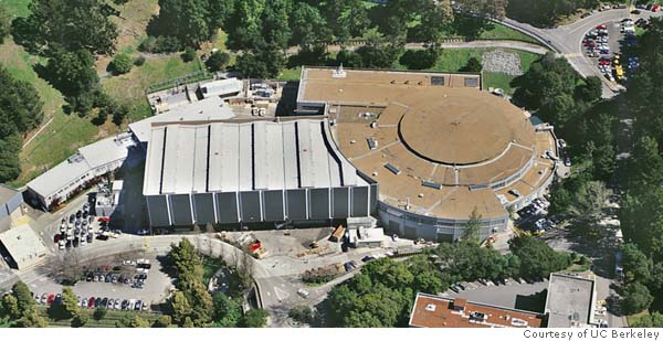 BERKELEY / Radioactivity fears have some calling for Bevatron ...