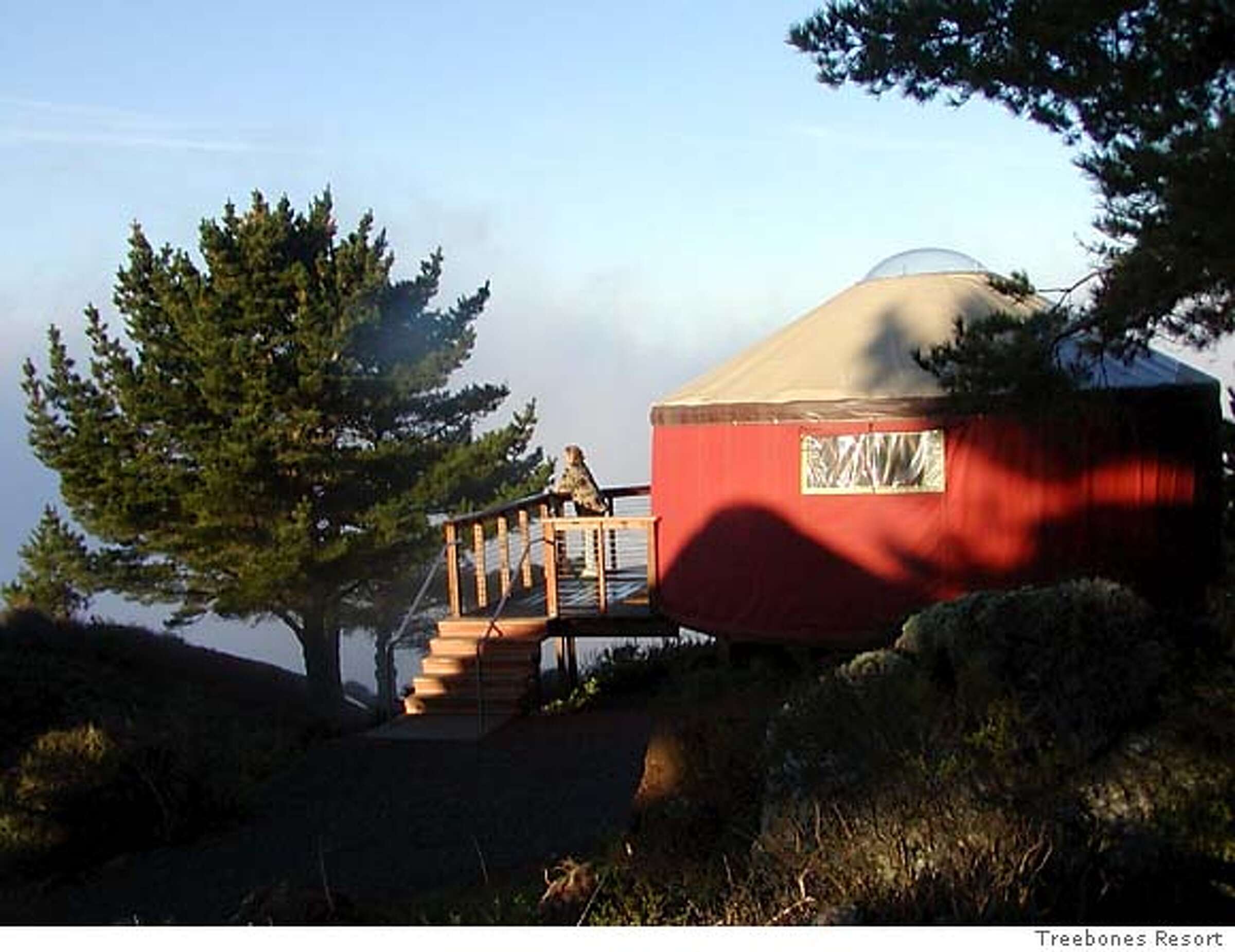 YURTS SO GOOD / Treebones Resort in Big Sur provides nature with a ...