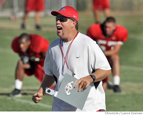 PROFILE: Pat Hill / Coach wants Fresno State to be the nation's top 'Dogs