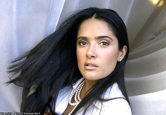 Hayek savoring "Frida' / Actress fought to bring painter's life to screen