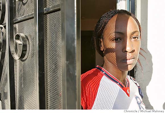 A victim who keeps getting arrested -- tangled in a case of identity ...