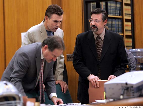 Ex-Raider testifies teammate hit him first / Romanowski keeps cool on ...