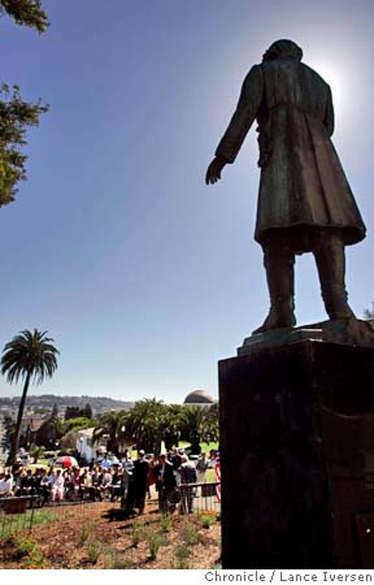SAN FRANCISCO / Father Hidalgo receives some respect / Statue of a hero ...