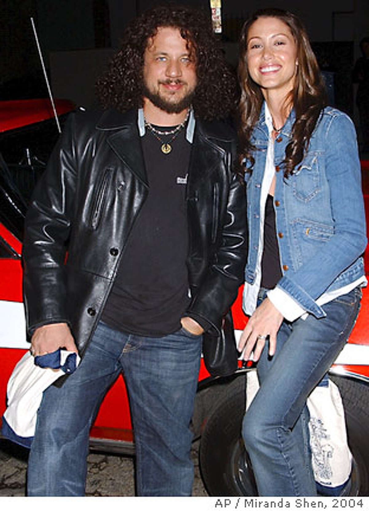 Shannon Elizabeth splits from husband; Ja Rule pleads guilty; Britney ...