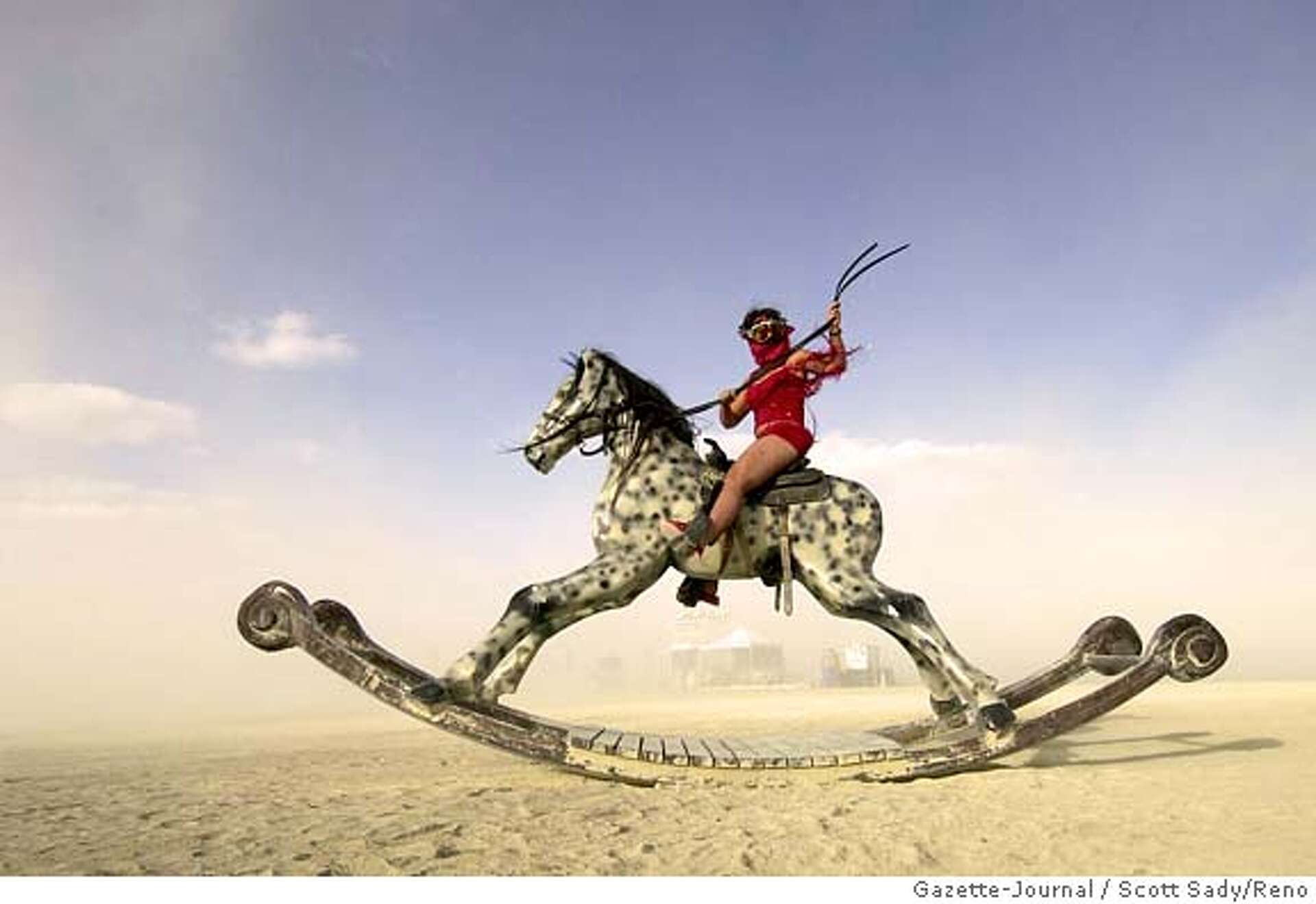 BLACK ROCK DESERT / Burning Man at its hottest / Festival of art ...