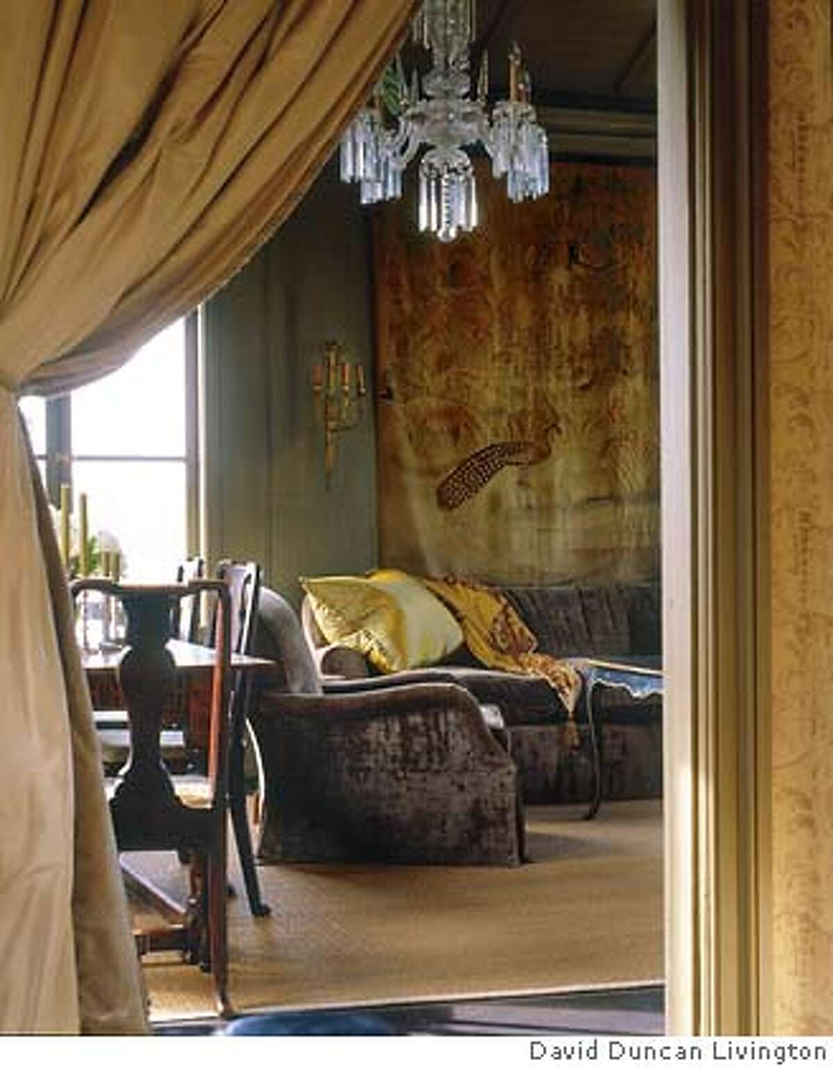 Southern French / Myra Hoefer mixes European antiques for a Southern ...