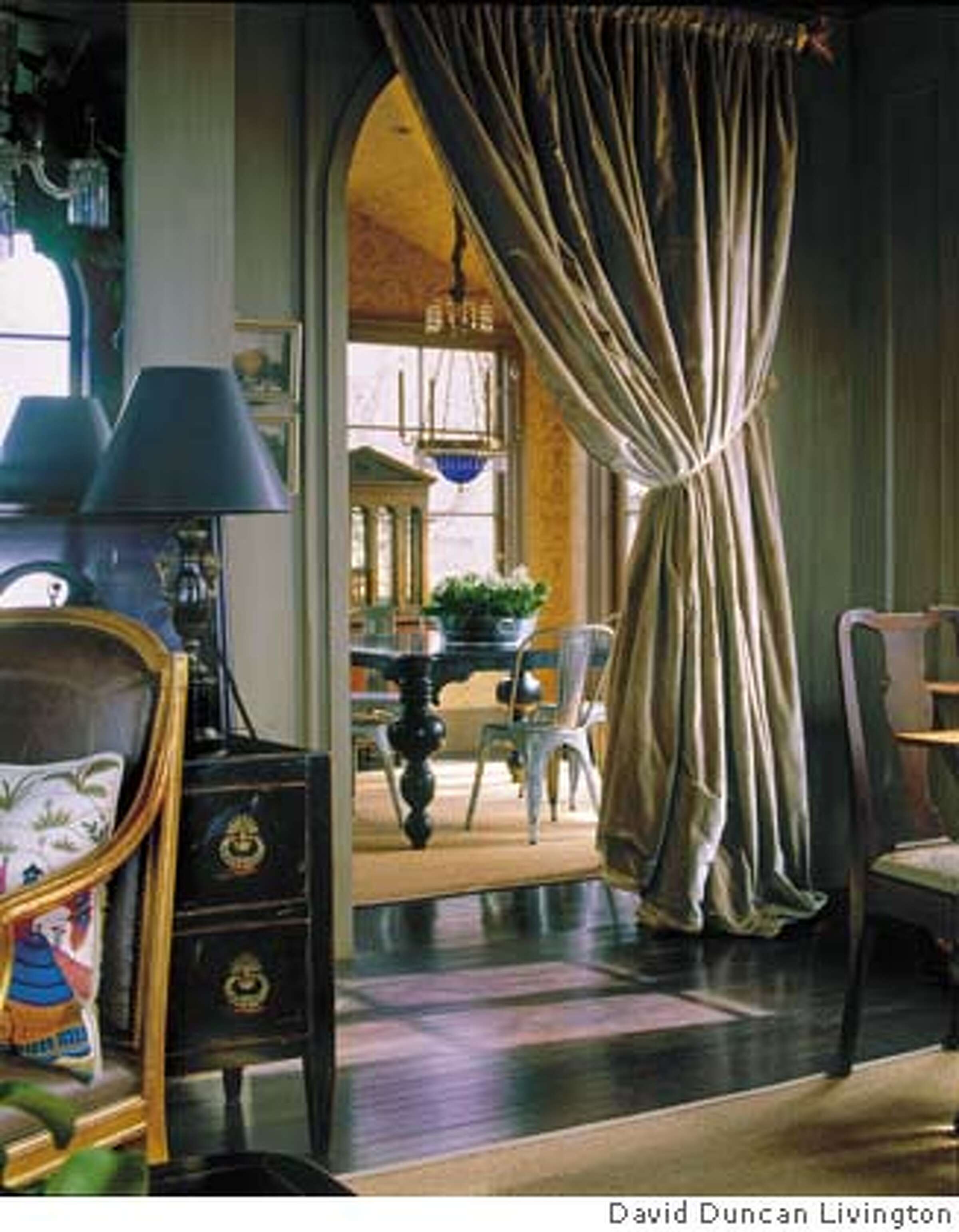 Southern French / Myra Hoefer mixes European antiques for a Southern ...