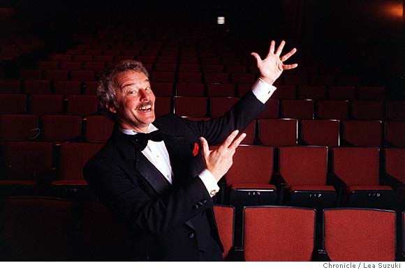Producer Reinis helps theaters make a profit / Art and money can mix ...