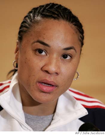 Staley flag-bearer / Basketball star to lead U.S. at Opening Ceremonies