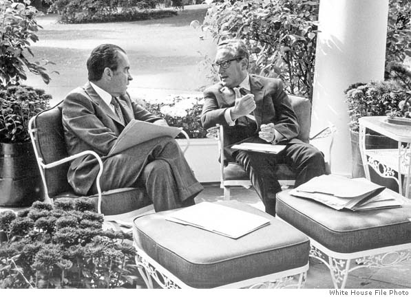 WATERGATE: 30 years later / Disagreement on how history will view Nixon ...