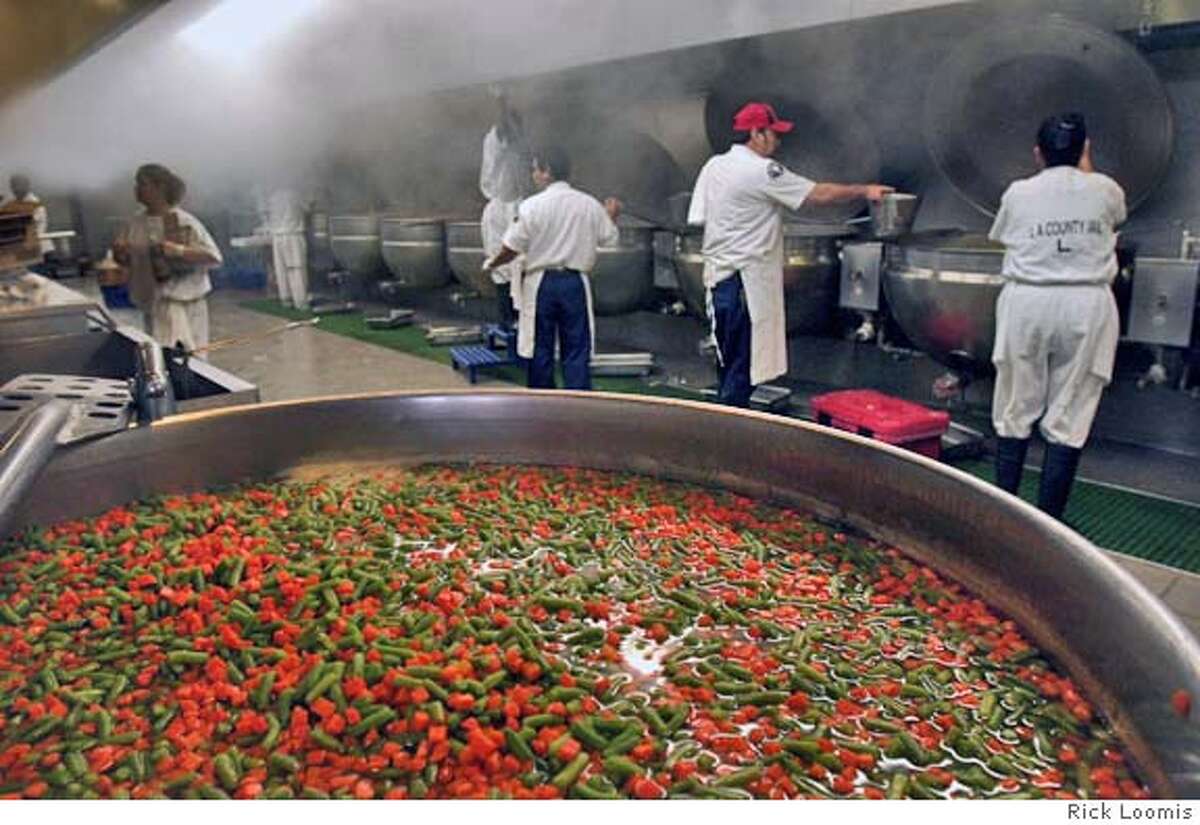 Jail food better? Not to inmates / Inmates bark about lousy meals ...