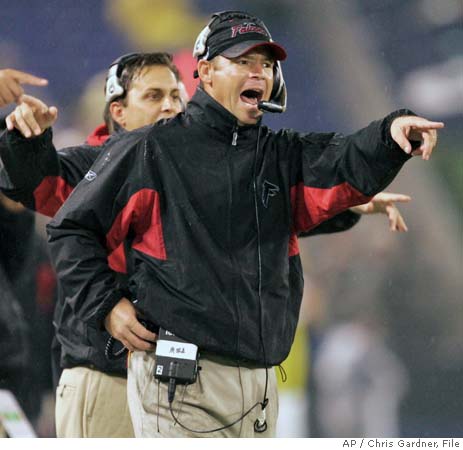 NFL NOTEBOOK / Mora's dad proud, also very nervous for son in playoffs