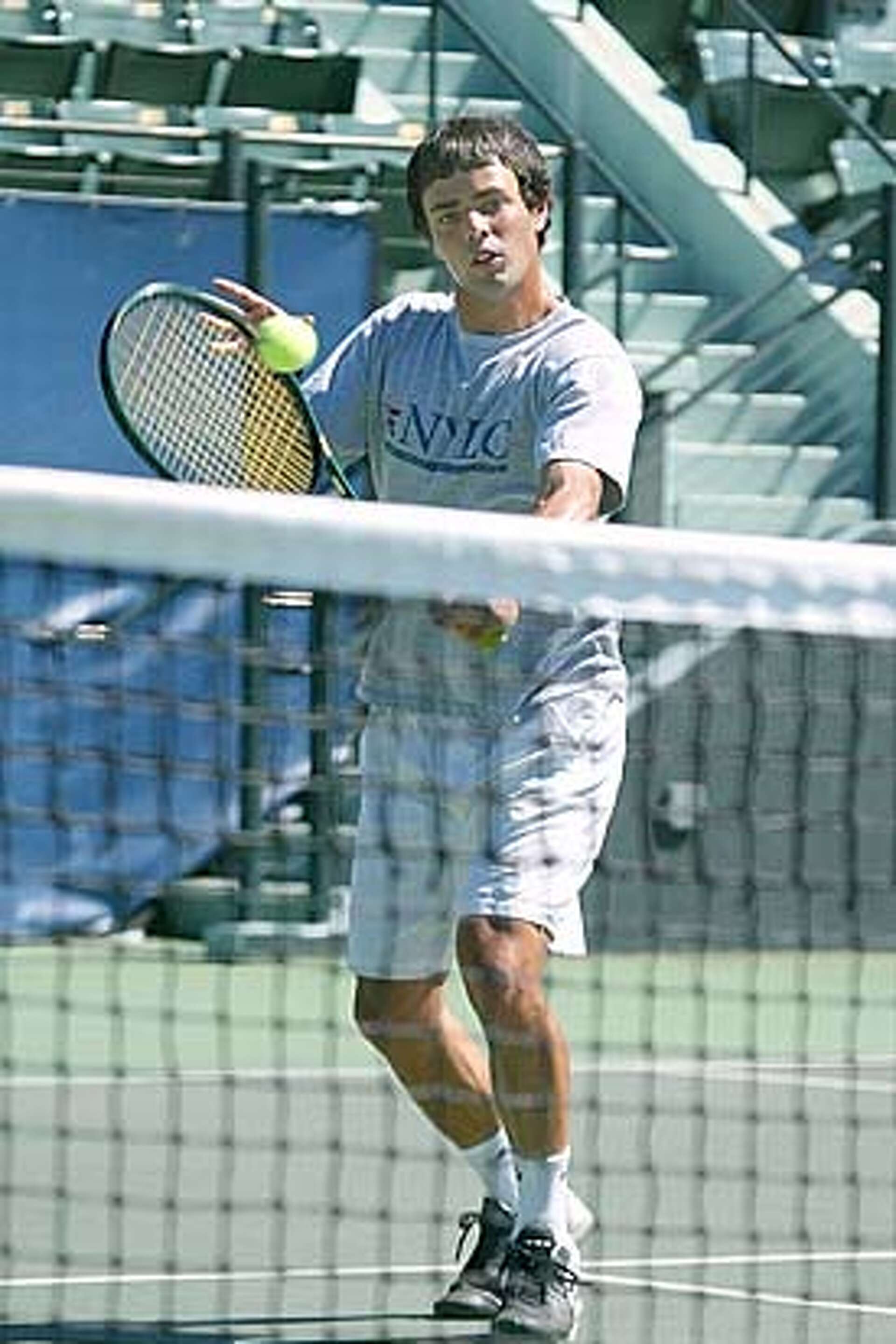SPORTS / Mills alum courts tennis success / Former prep standout sets ...