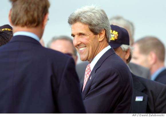 Kerry visits Colorado birthplace, begins 6-day trip en route to Boston
