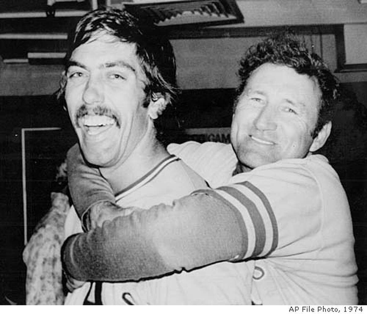 A fighting spirit / A's of 1974 sparred with each other, KO'd opponents