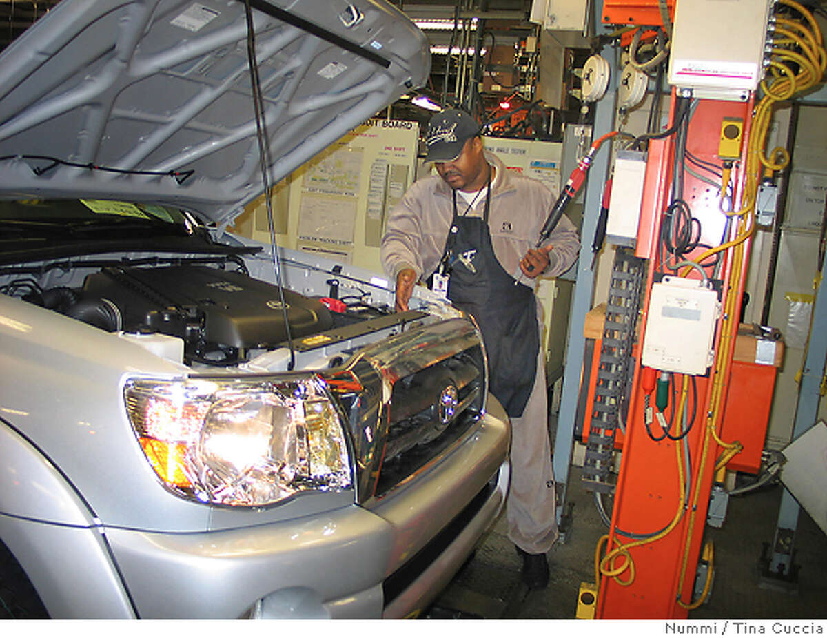 Steering toward success / Despite its challenges, 2004 was a good year ...