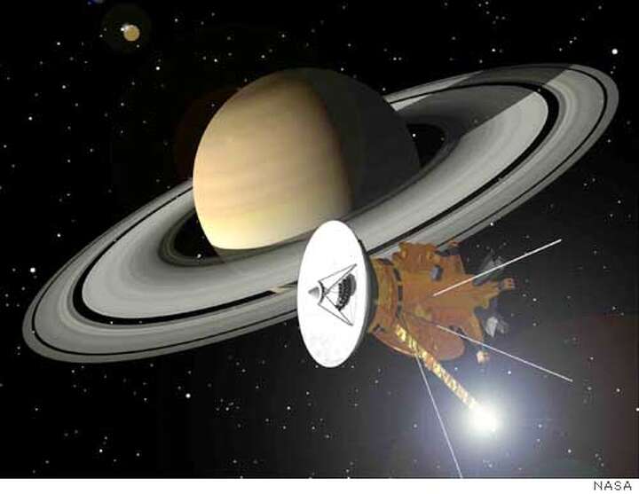 Spacecraft Cassini approaching crucial maneuver to orbit Saturn ...