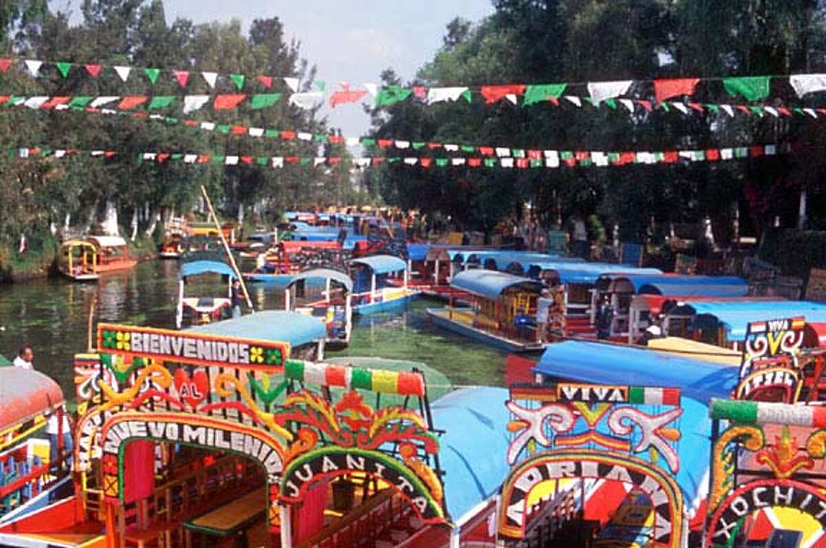 DESTINATION MEXICO / Capital scrambles to save Aztecs' flowered waterways