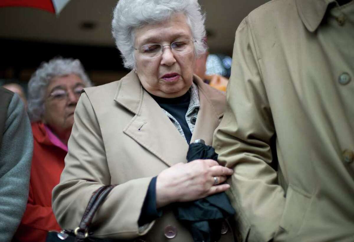 After the sentence, Petit tries to look ahead