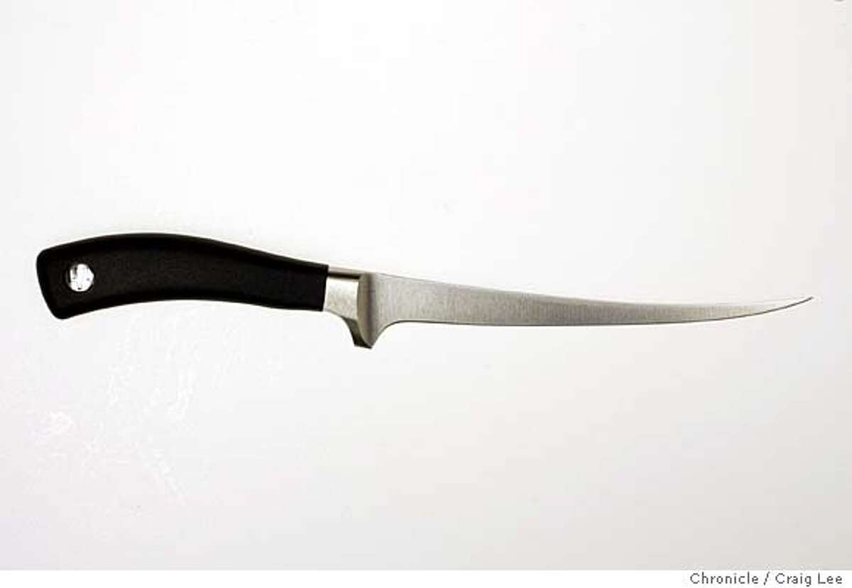 Cutting edges / A quick course on kitchen knives: tips on selection ...