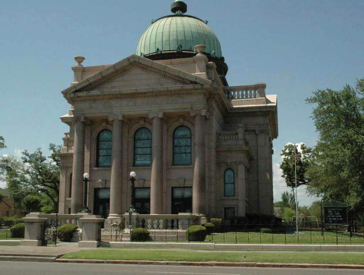 Orange church celebrates 100 years with 1912 sermon