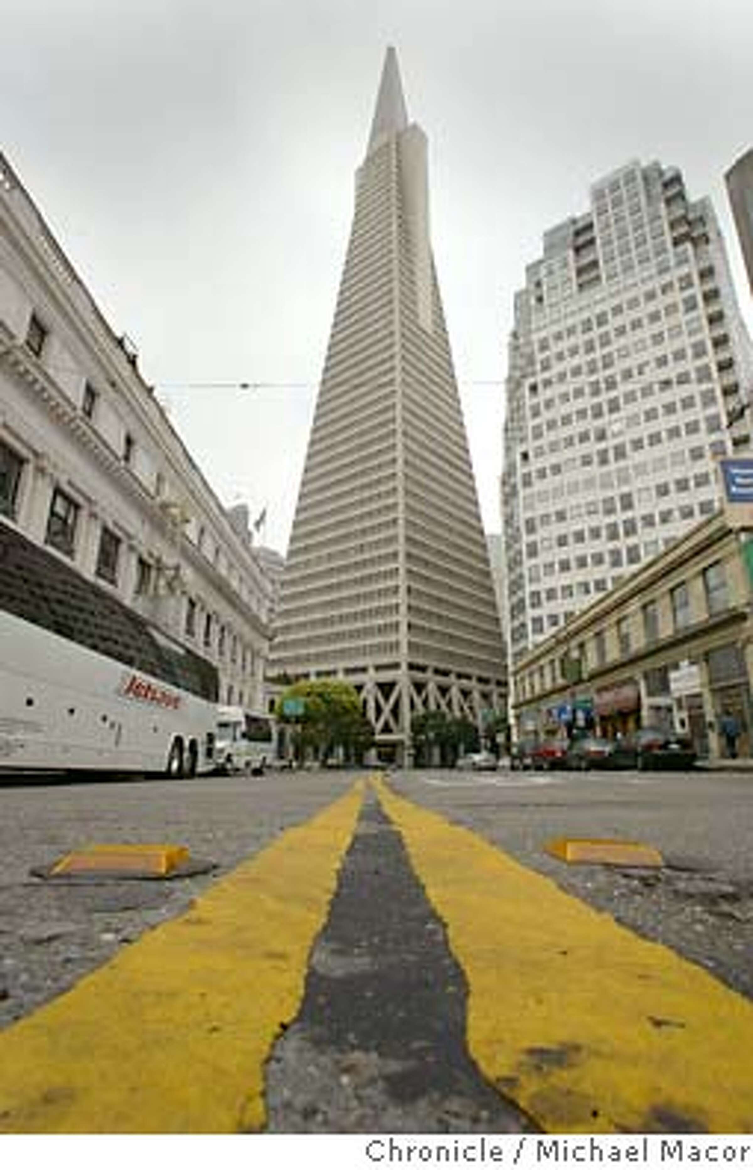 ICONS OF BUSINESS / Transamerica Pyramid / From corporate emblem to ...