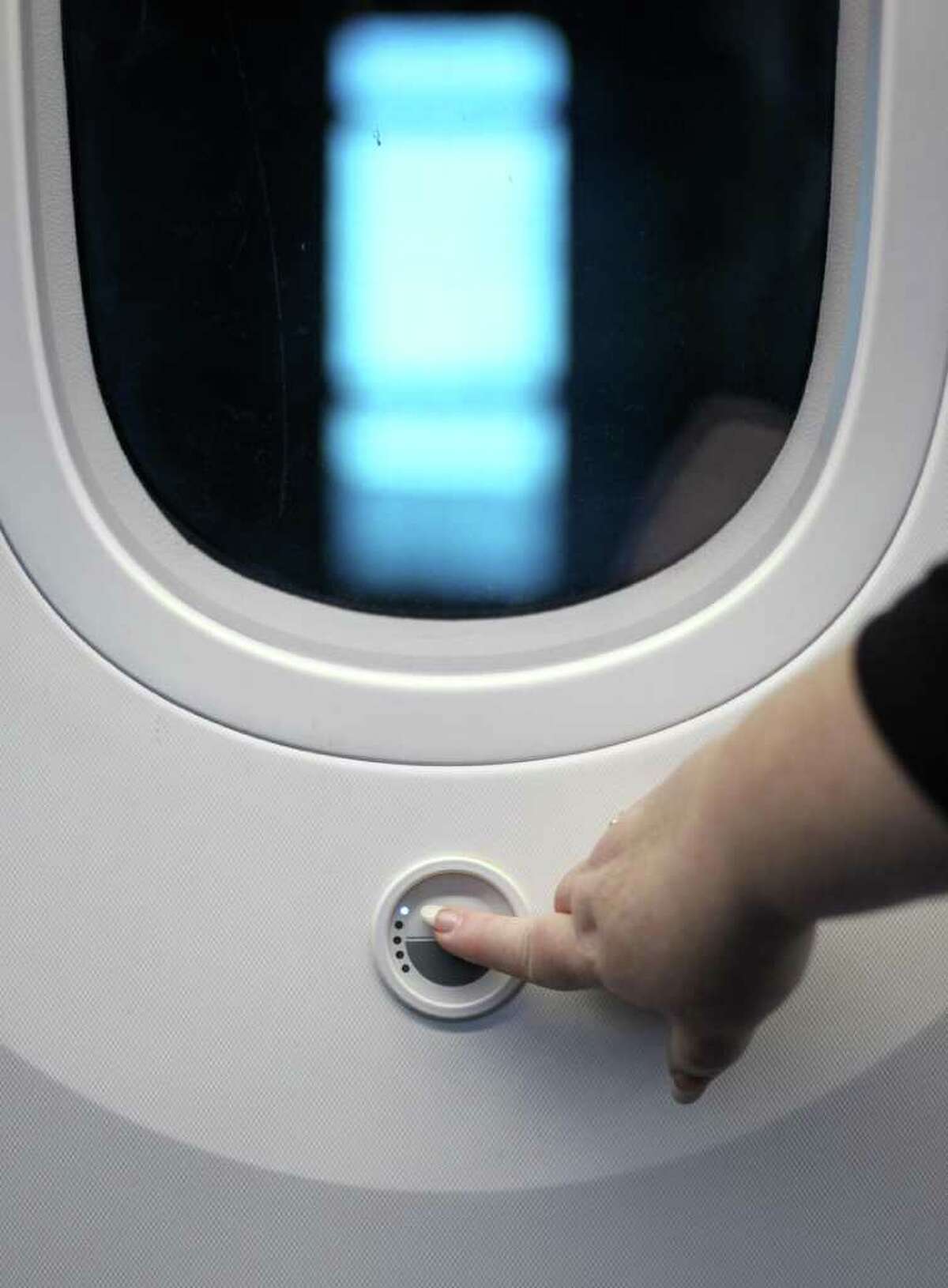 Boeing 787 Dreamliner visits Dublin