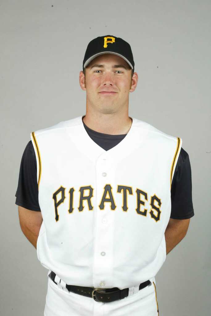 Astros sign former All-Star Duke to minor league deal