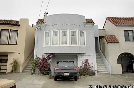 Visionary's 'ticky-tacky' landmarks / S.F. seeks to honor little homes ...