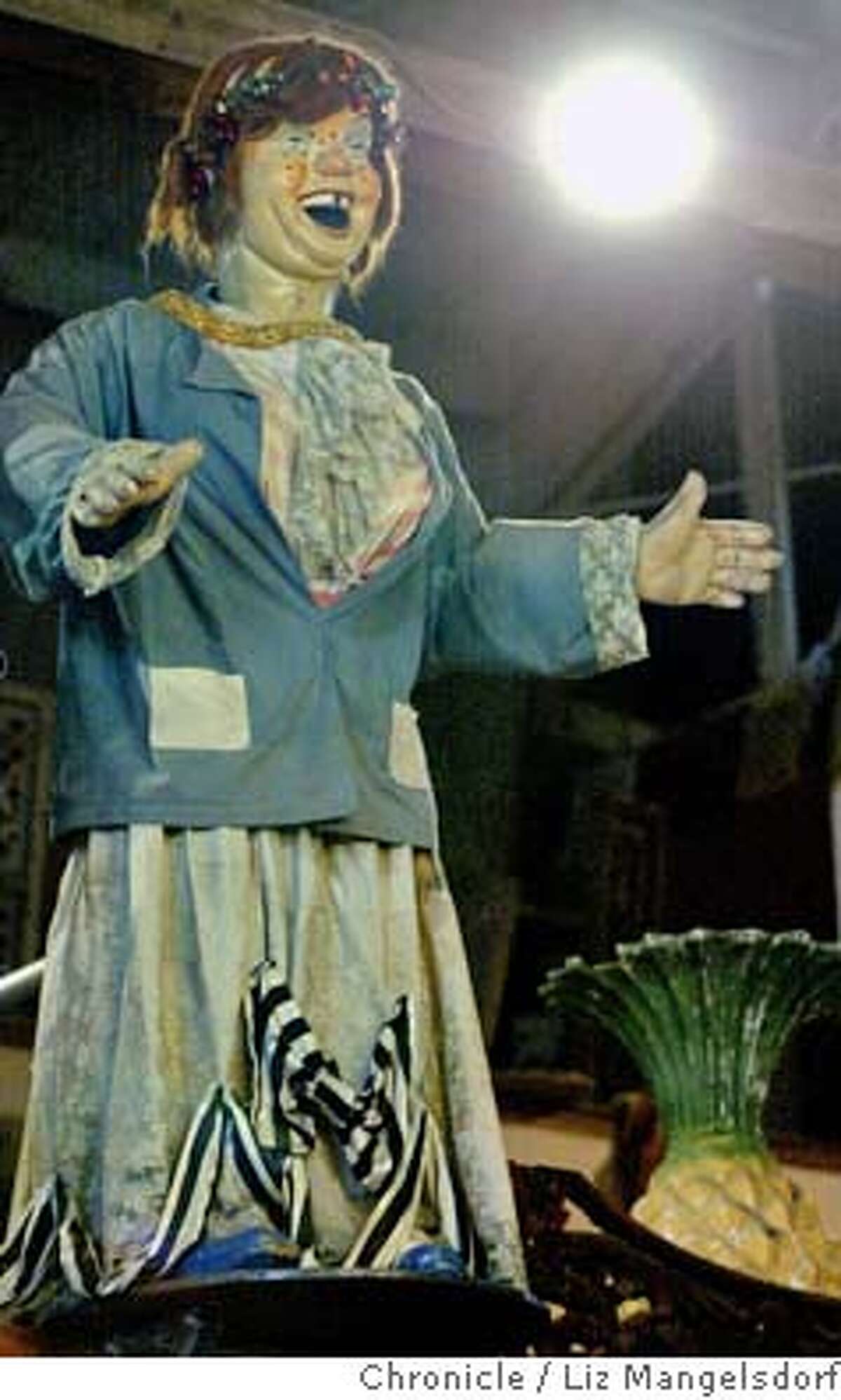 Laughing Sal's new home at the beach / Santa Cruz Boardwalk pays ...