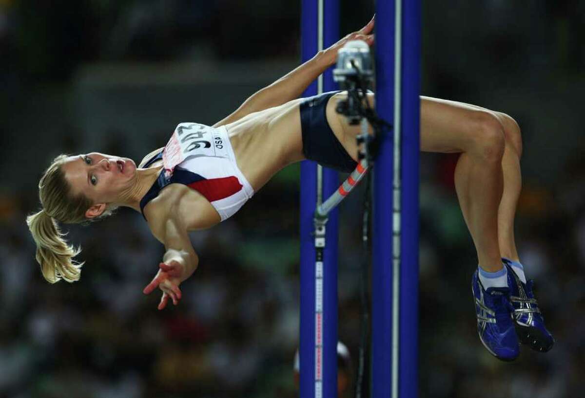 At 36, high-jumper Acuff raising the bar yet again