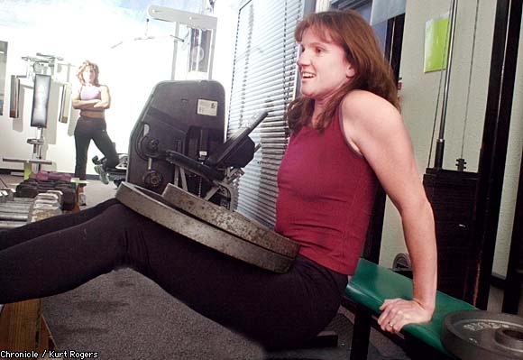 Pacifica moms get a lift from competitive weightlifting