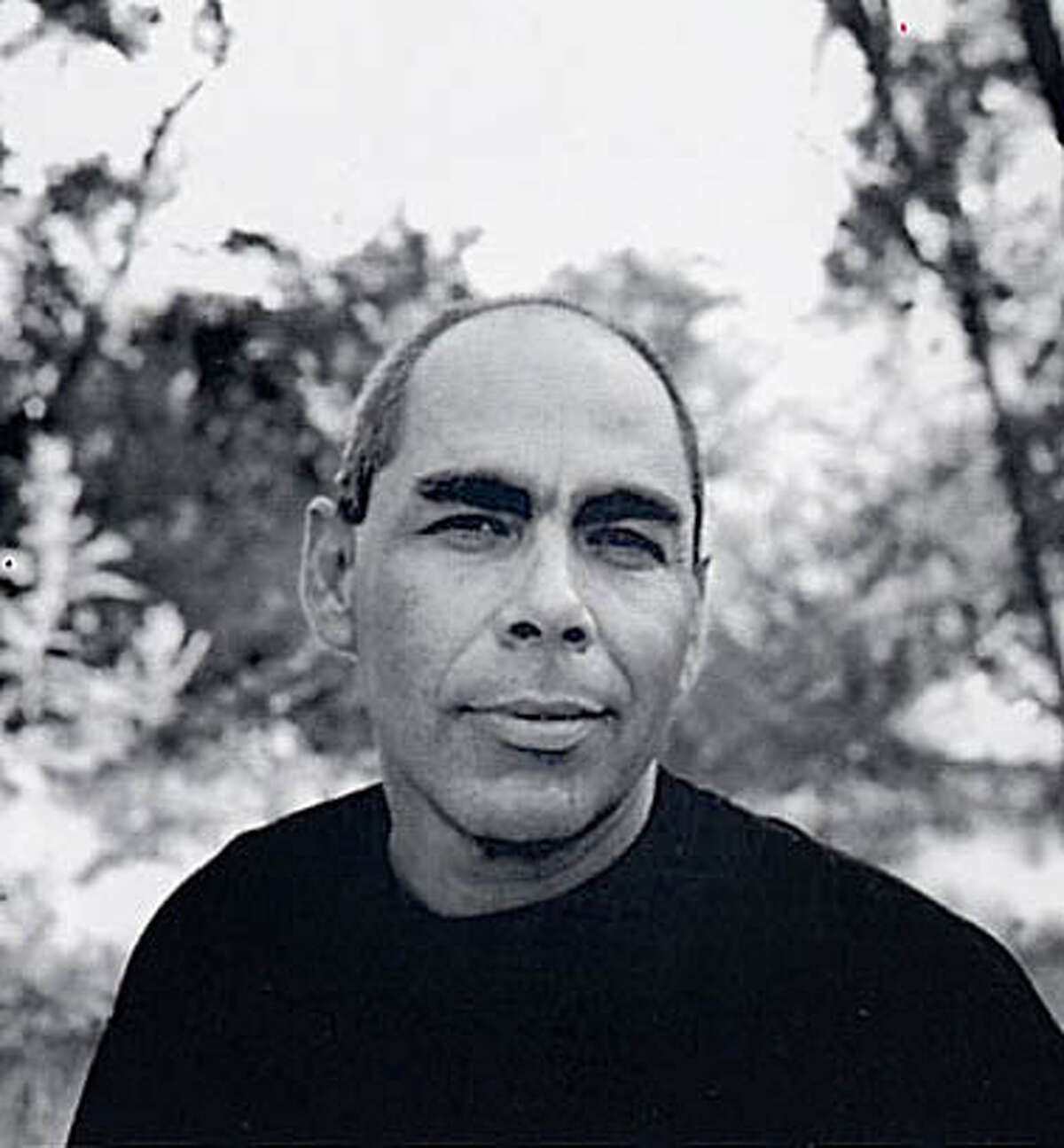 Poet turns to prose in New Mexico stories