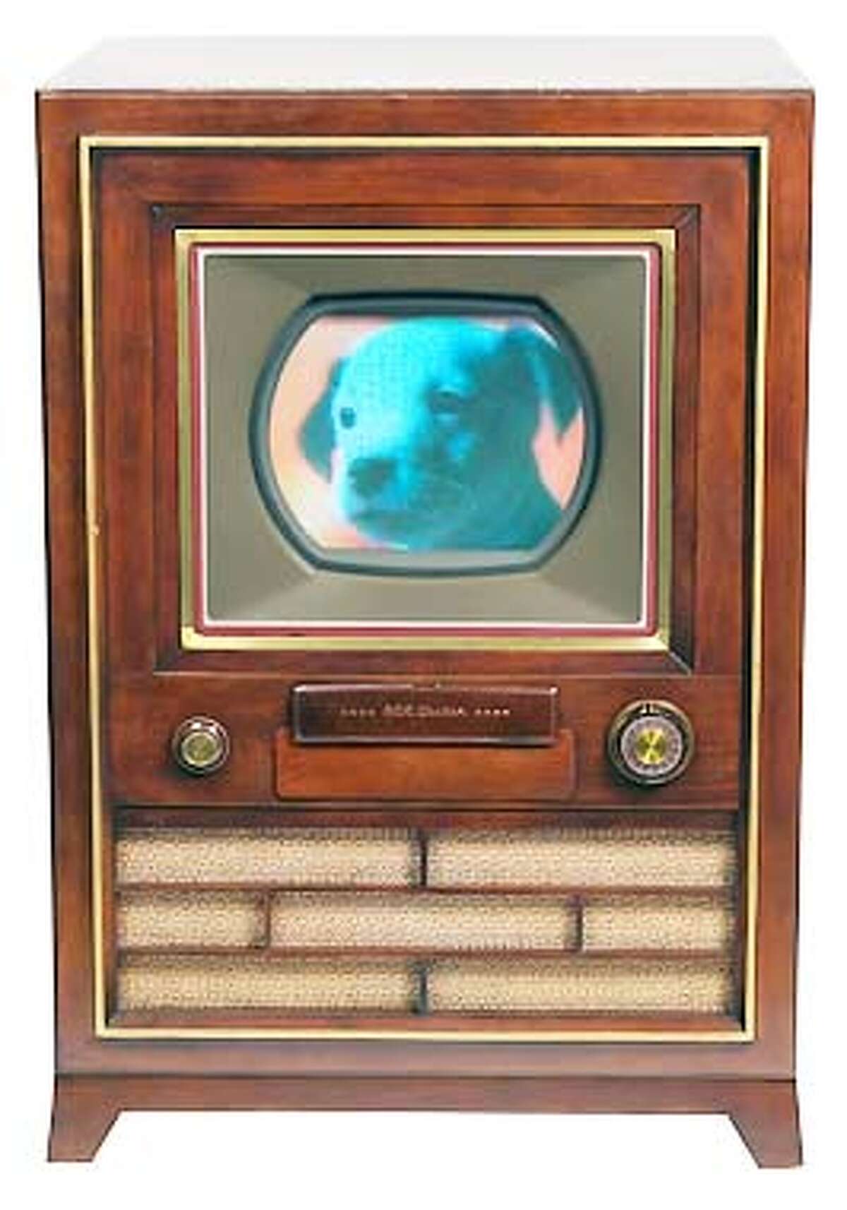 Déjà vu for TV viewers / As color TV turns 50, HDTV feels same growing ...