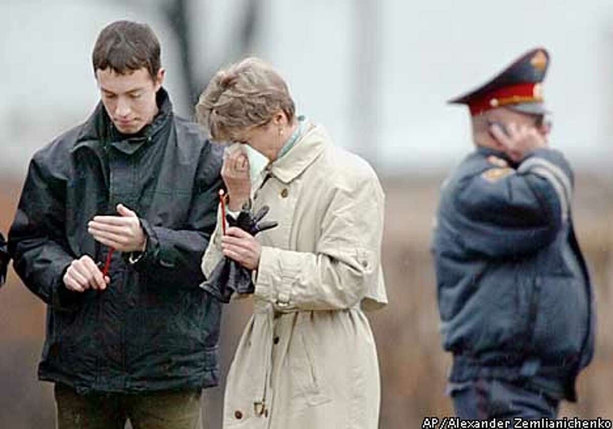 Moscow toll rising from rescue gas / Doctors still in dark with 116 ...