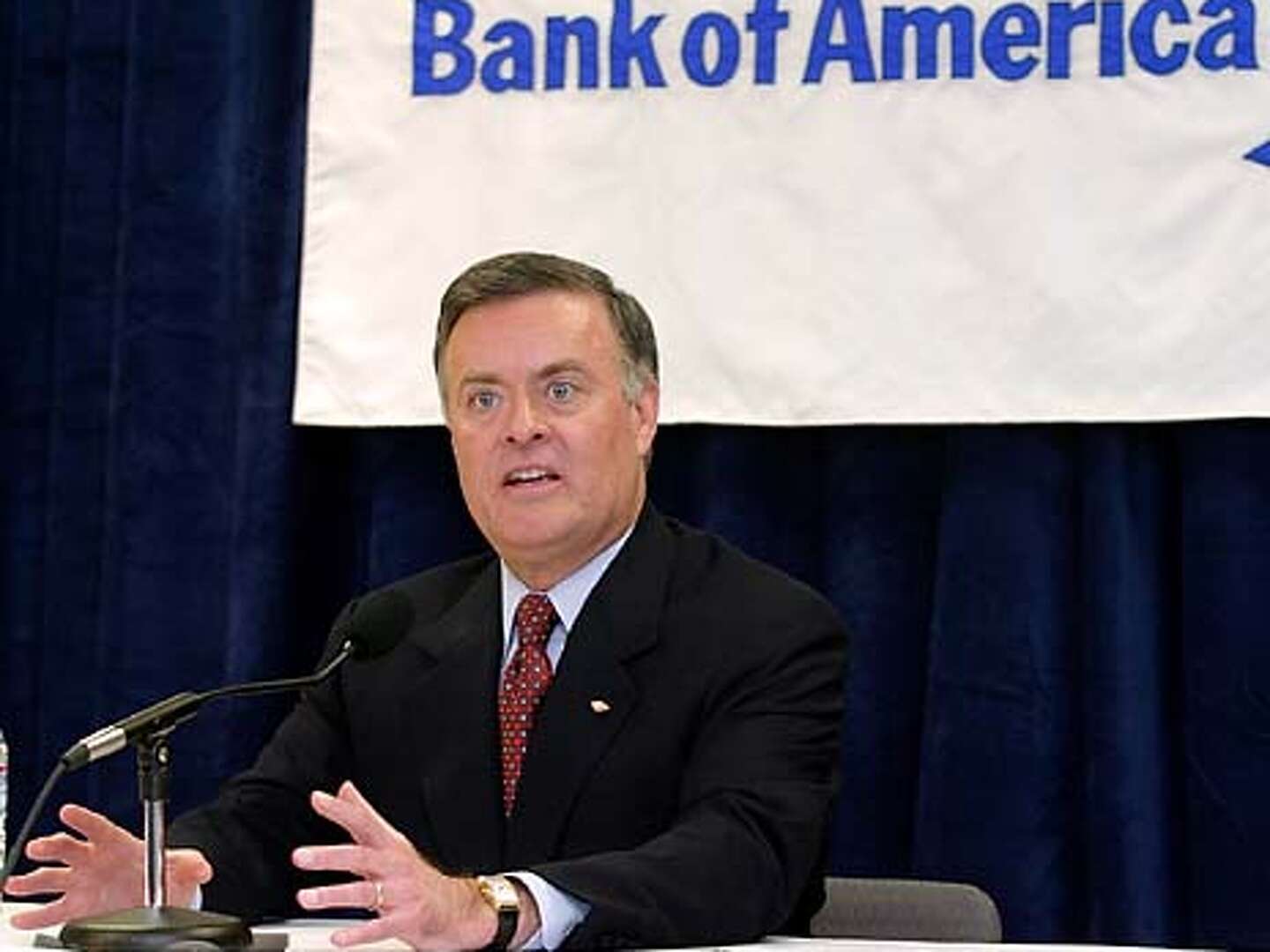 13,000 job cuts loom in merger / FleetBoston, BofA shareholders OK ...