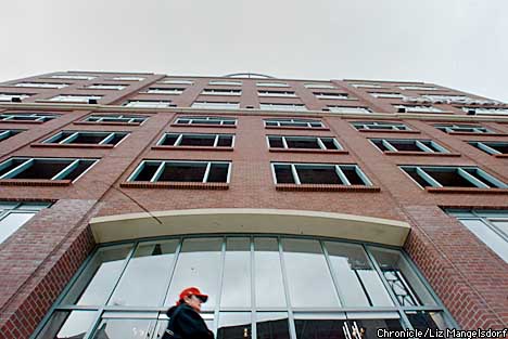 Pac Bell's neighborly influence / New area buildings reflect design and ...