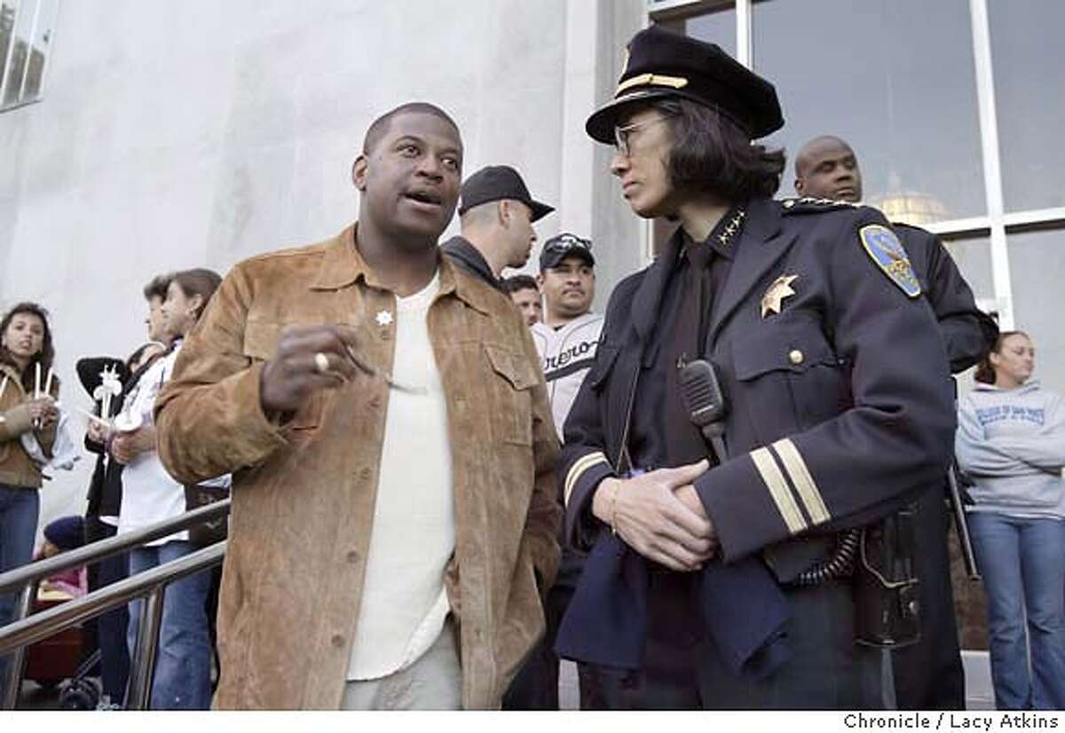 SAN FRANCISCO / Hundreds march to demand death for officer's killer