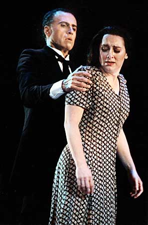 Oh, what a fine 'Susannah' / Festival Opera's singing, staging enhance ...