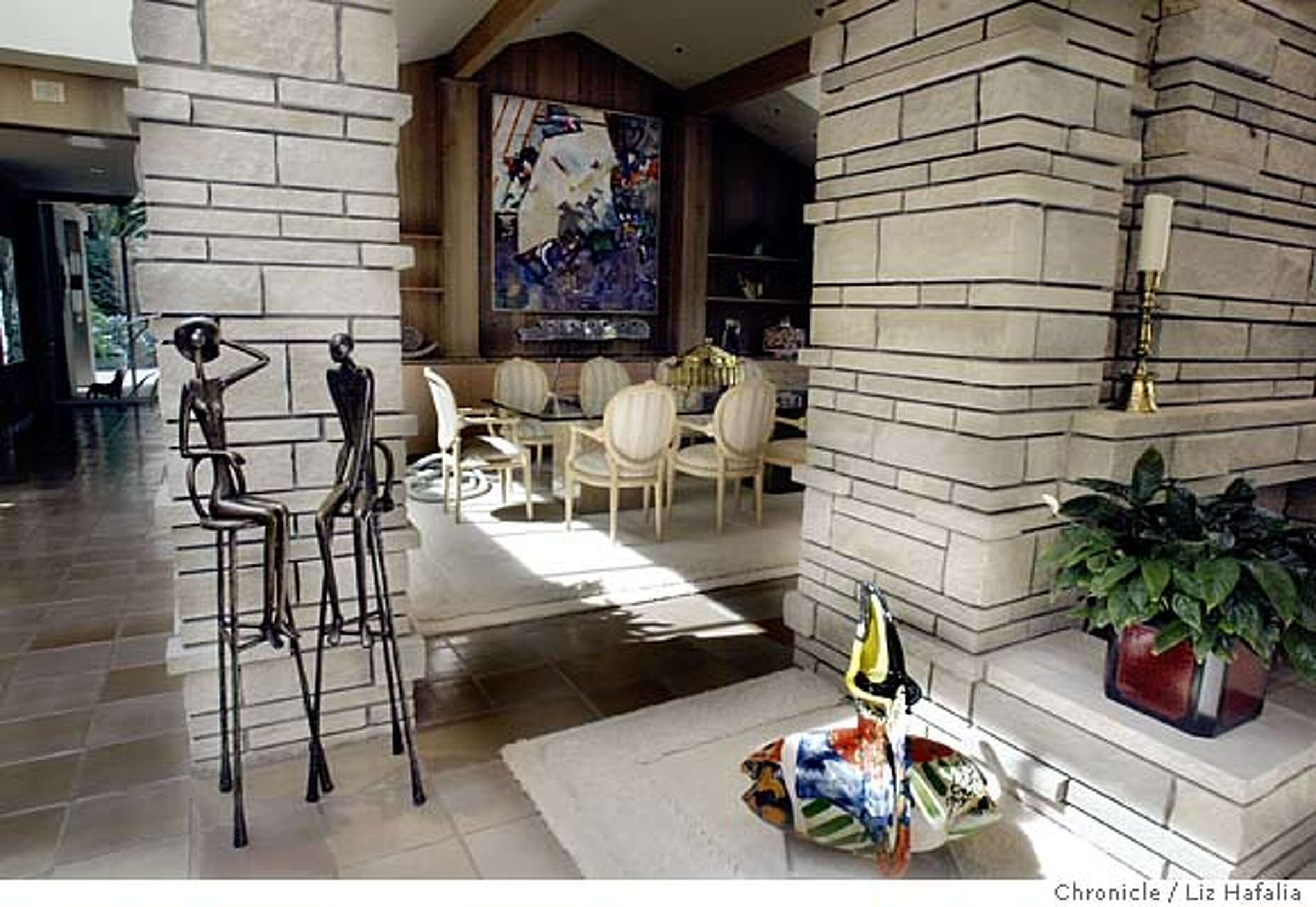 SIGNATURE STYLE / Goody Steinberg / Letting in the light / Silicon ...