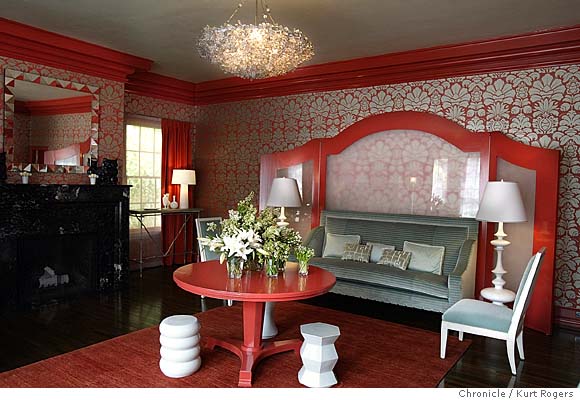 Remaking walls with a past / Former British Consulate brings sense of ...