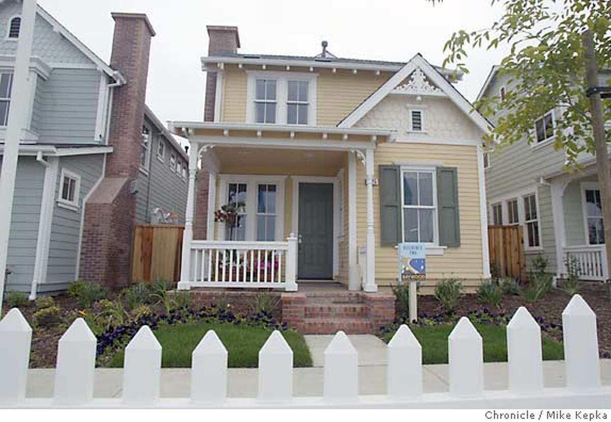 Hercules home invites you in