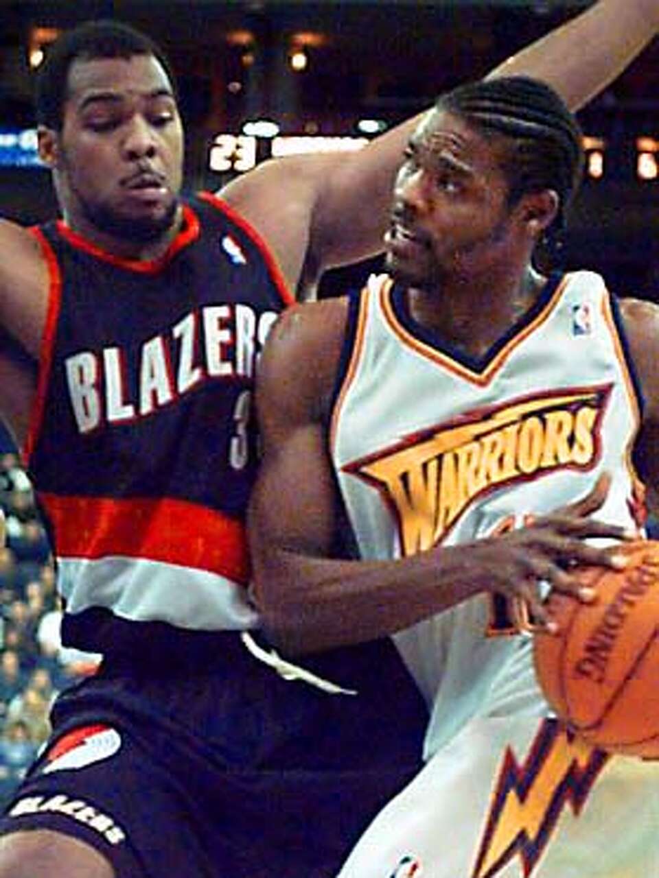 Latrell Sprewell Suspended For Attacking, Choking Coach