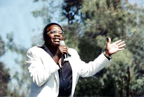 Long-lost singer gets 2nd chance / His album had devoted cult following ...